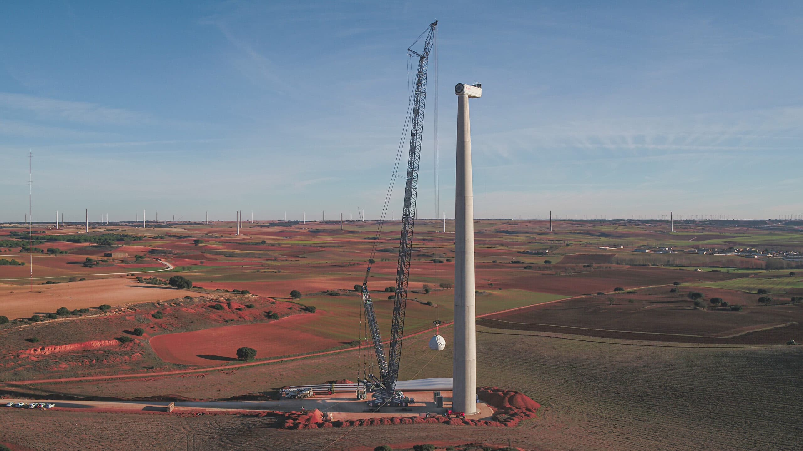 Liebherr LG 1750s helping to build Spain’s largest wind farm - Cranes ...