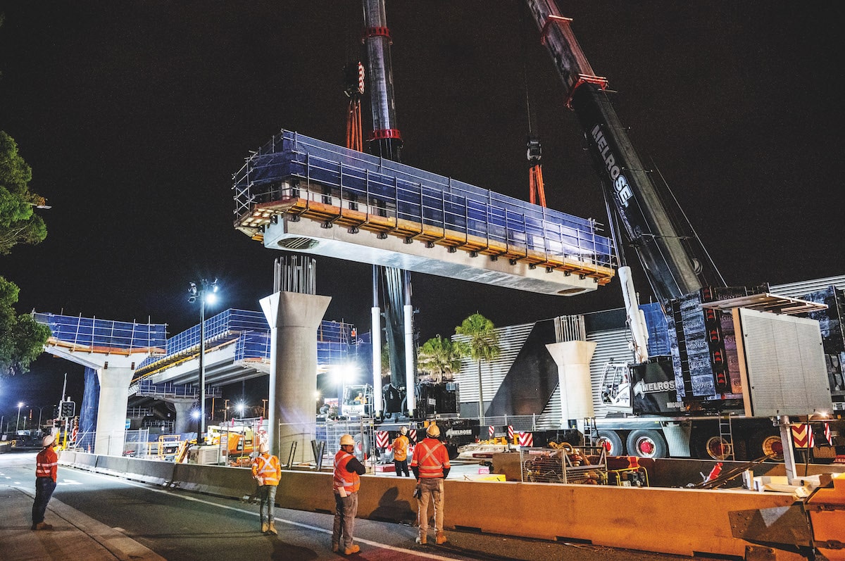 Gateway Lift Takes Off With Melrose - Cranes & Lifting
