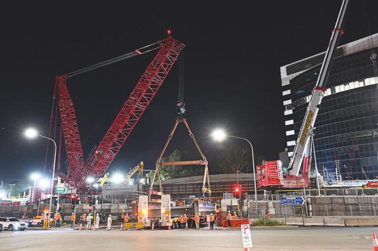Borger Crane Hire complete heavy lifts on Botany Rail Duplication ...