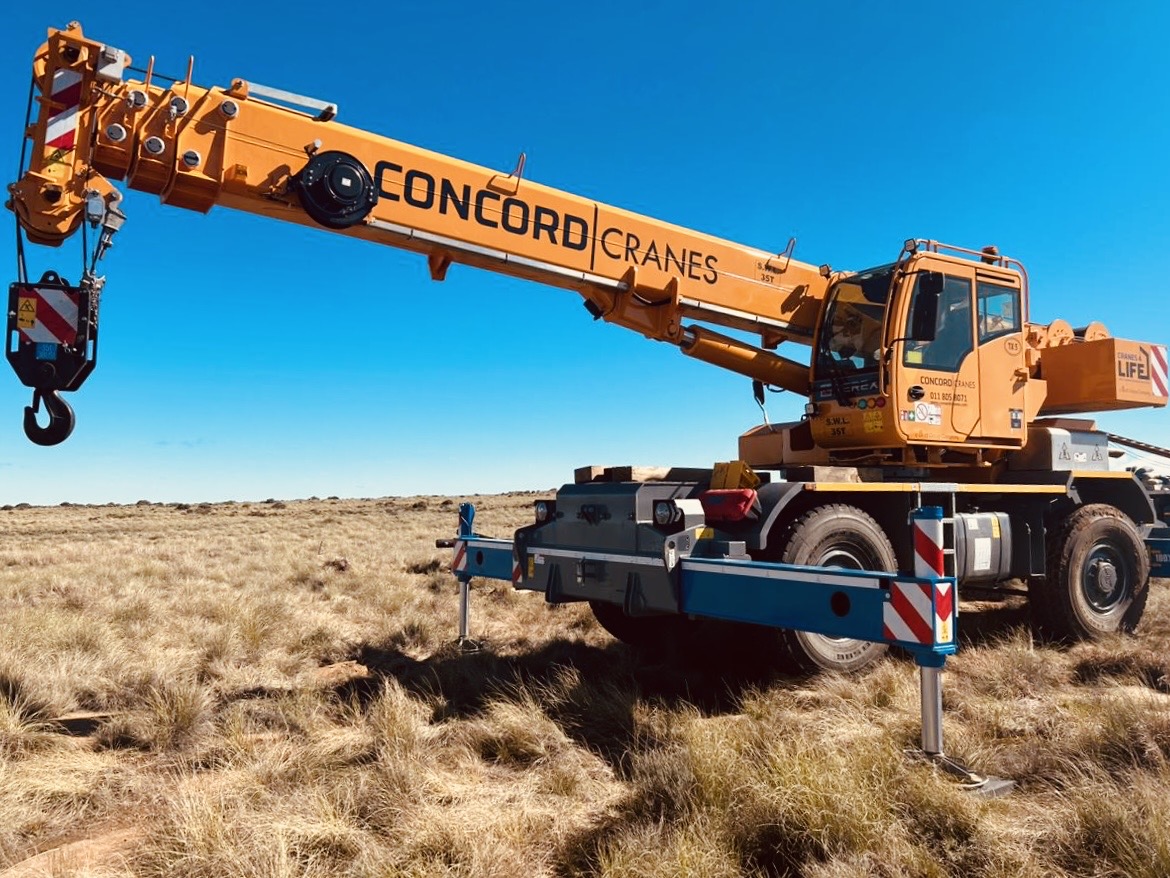 Terex rough terrain crane "exceeds expectations" on wind farm - Cranes ...