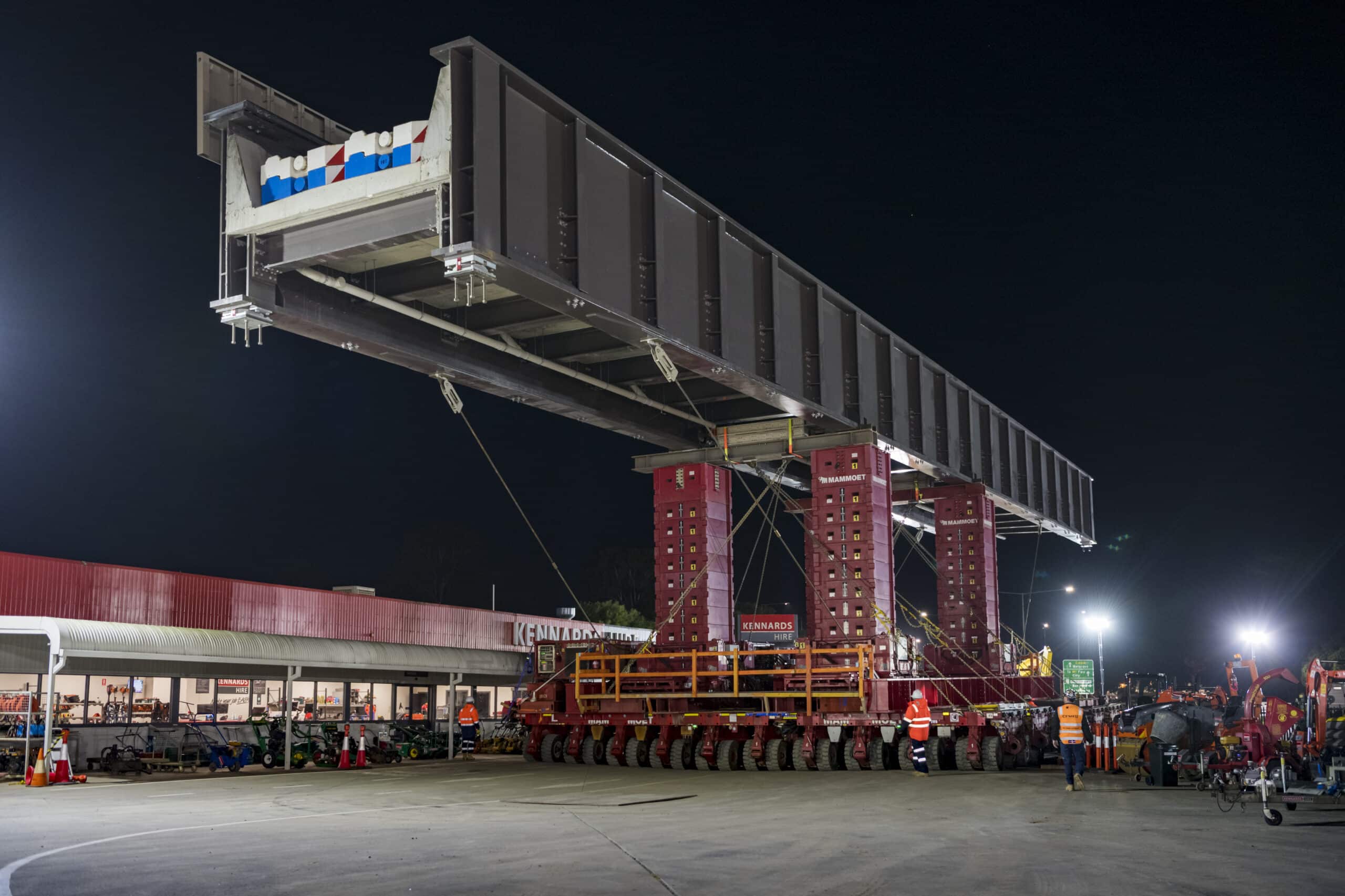 Mammoet minimises disruption with bridge construction solution in ...